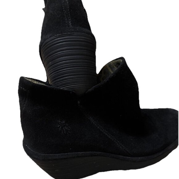 Fly London | Shoes | Fly London Black Suede Zip Ankle Boot Sz 8539 ...